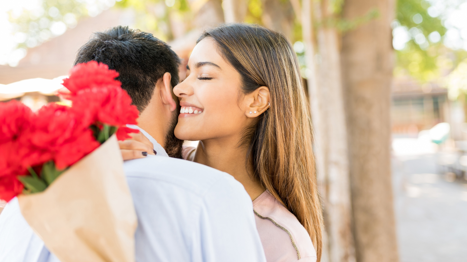 Love bombing: Everything you need to know - NIDAS - Nottinghamshire ...